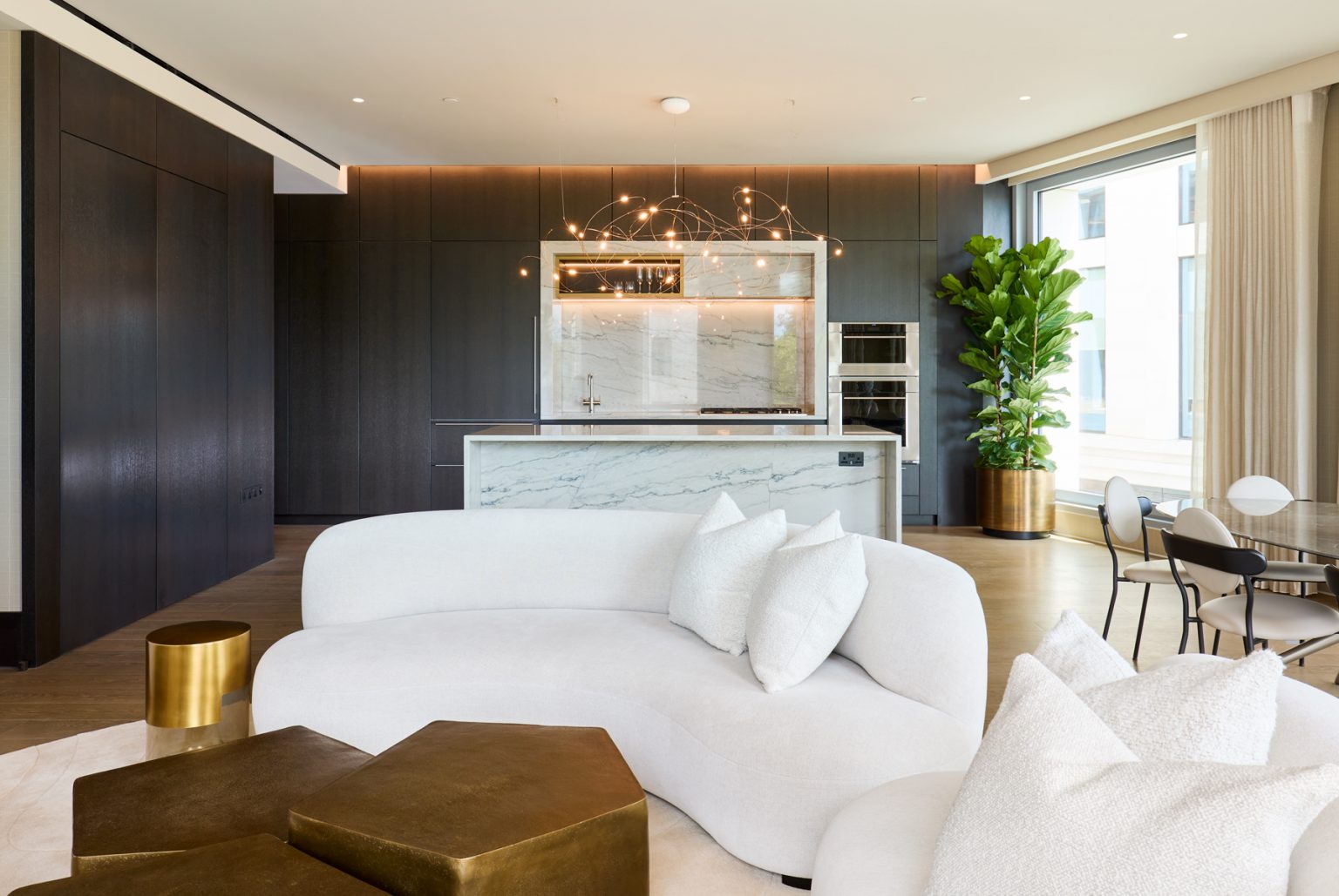 Interiors Photography | ADRIAN LYON photographer